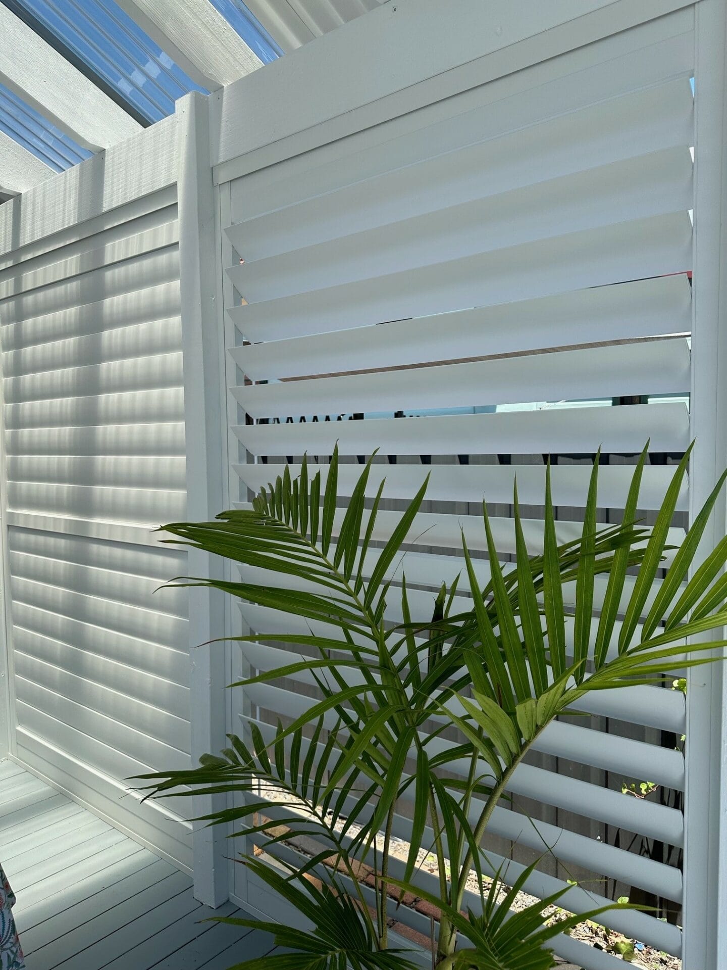 Our Best Outdoor Blinds For Wind And Rain